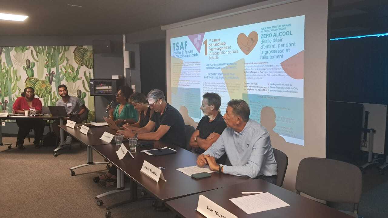 A la Réunion, tous les deux jours, un enfant nait atteint du Syndrome d ...